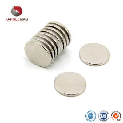 Cina Magnete a disco sottile con rivestimento permanente in nichel e tolleranza ± 5% in vendita