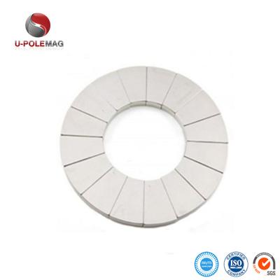 Cina Magnete al neodimio per parti di motori a corrente continua su misura 45SH Magnete a arco permanente per moto in vendita