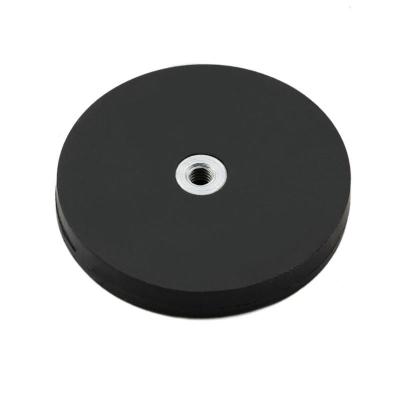 Cina Magnete di pentola rivestito con gomma di neodimio con filo interno M4 in vendita