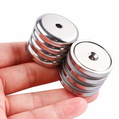 Cina Magneti di neodimio a tazza rotonda Magneti di vasca per attrezzature da tenere e appendere in vendita
