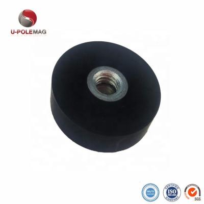 Cina Magnete rotondo di neodimio D22x6mm con M4 Flat Female Thread Gripper and Rubber Surface in vendita