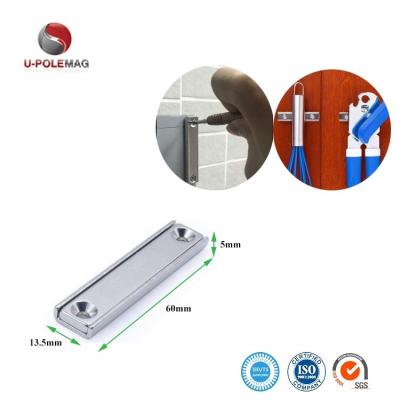 Cina 65 LB Potenza di tenuta Ndfeb Magnete industriale con sistema di precisione /- 0,05 mm Grado NdFeB in vendita