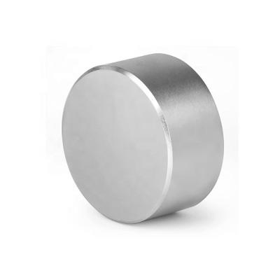 中国 複合ネオジウム磁石 超強 N52 50X30mm 汎用産業用 販売のため