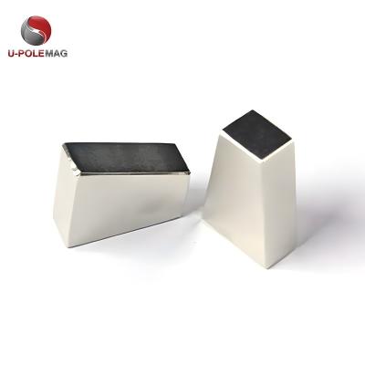 中国 製造機用ネオジム恒久トラペゾイド磁石 販売のため