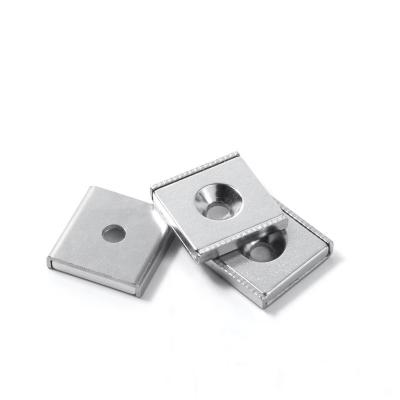 Cina NdFeb Block Magnet Steel Channel POT con 1 buco anti-mercato per la lavorazione industriale in vendita