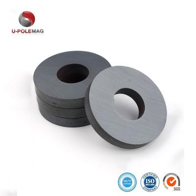 Cina Magnete a anello di ferrite permanente con tolleranza di precisione di /-0,05 mm Diametro esterno 120 mm in vendita