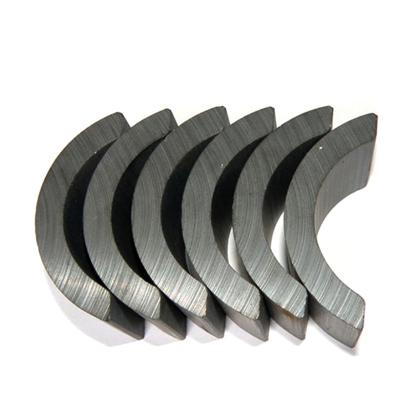 Cina ± 0,01 mm Tolleranza Magnete a curva ceramica per motore in vendita