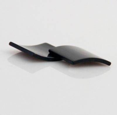 Cina Il segmento più conveniente Magnete di ferrite per motore Magneti in ceramica composita personalizzati in vendita
