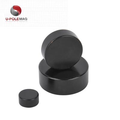 Cina Magnete di ferrite a disco rotondo personalizzato con tolleranza ± 1% e lavorazione del stampaggio in vendita