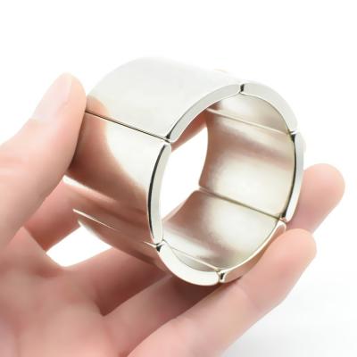 Cina Servizio di perforazione Magnete al neodimio per generatori Forma trapezoidale permanente in vendita