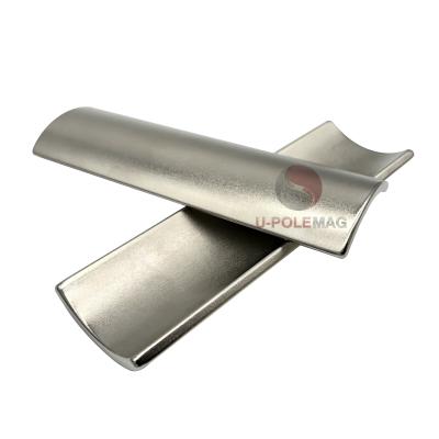 Cina Segmento di magnete di neodimio curvo ad alta temperatura per la forma di arco del motore/generatore industriale in vendita