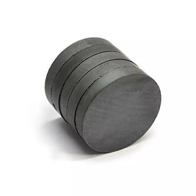 中国 超強フェライトディスク磁石 打孔サービス マックス.作業温度°C 1-40-250 販売のため
