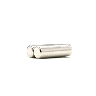 Cina Magnete a cilindro magnetizzato diametralmente con rivestimento in NiCuNi o Zn e tolleranza ± 1% in vendita