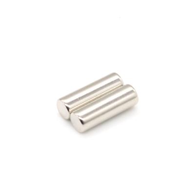 Cina Magnete a cilindro magnetizzato diametralmente con rivestimento in NiCuNi o Zn e tolleranza ± 1% in vendita