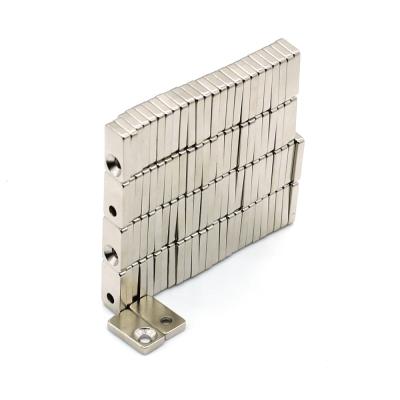 Cina Magnete rettangolare con buco antincastro per frigorifero di dimensioni personalizzate in vendita