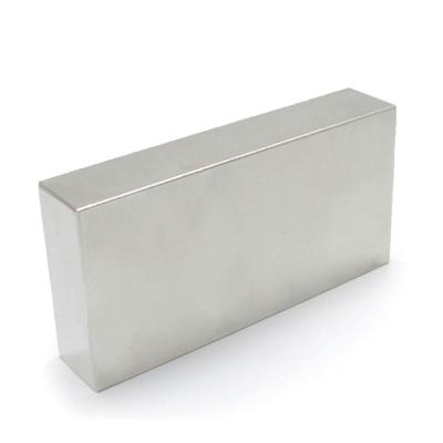 Cina Magnete di neodimio composito 100 mm Magnete industriale a grande blocco per magneti permanenti in vendita