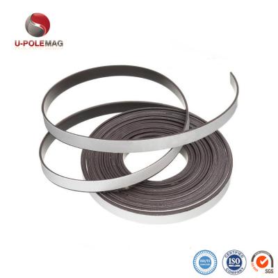 Cina Nastro magnetico di gomma autoadesivo per attacco di nastro magnetico flessibile personalizzato in vendita