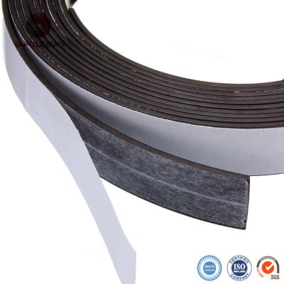 Cina Nastro magnetico di gomma autoadesivo per attacco di nastro magnetico flessibile personalizzato in vendita