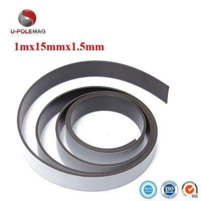 Cina Nastro magnetico di gomma autoadesivo per attacco di nastro magnetico flessibile personalizzato in vendita