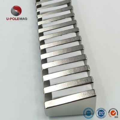 China Dimensão personalizada N48 Neodímio ímã trapezoidal para gerador de vento vibrator de temperatura à venda