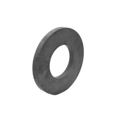 China Y25 Ferrite Magnetic Ring Speaker Magnet com tolerância de ± 1% e forma retangular à venda
