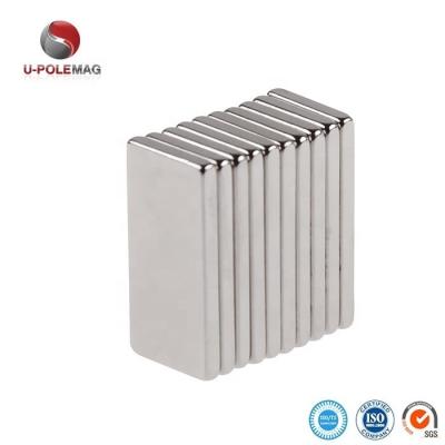 China Dimensões personalizadas ímãs permanentes NdFeB super fortes para tolerância precisa /-0,05 mm à venda