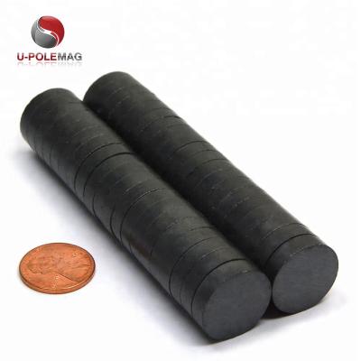 Cina Y30 Magnete ferrite ceramico a disco rotondo a temperatura di funzionamento massima 1-40-250 °C in vendita