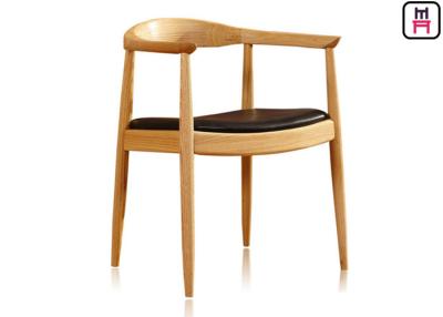 Cina Sedie di legno del ristorante del bracciolo sovra- di dimensione con il cuscino di cuoio/struttura di legno in vendita
