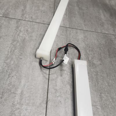 Cina 50 mm di larghezza smd5050 rgb e rgbw LED neon flex rope illuminazione 24v Led Neon Flex Linear Lights For Outdoor decoration in vendita
