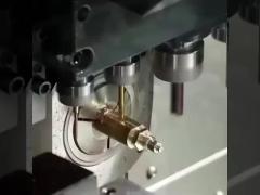 Partes de fresado de precisión CNC de acero inoxidable resistente a la corrosión con superficie anodizada