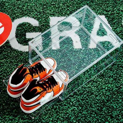 Cina Chiaro contenitore per esposizione acrilico trasparente su ordinazione della scarpa da tennis LUCIDO in vendita