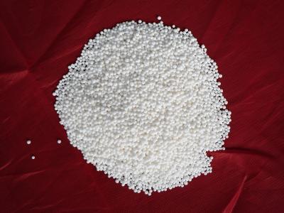 Cina Porous Prills Ammonium Nitrate 34 0 0 NH4NO3 For Explosives , Fireworks , Fertilizers in vendita