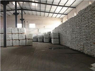 Cina Porous Prills Ammonium Nitrate 34 0 0 NH4NO3 For Explosives , Fireworks , Fertilizers in vendita