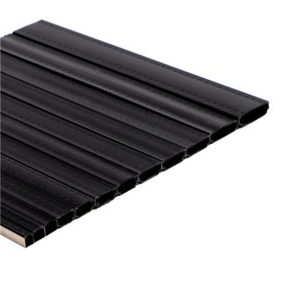 Cina 9-27A Bar spazzatura a bordo caldo per finestre e porte in argento/nero/colore personalizzato in vendita
