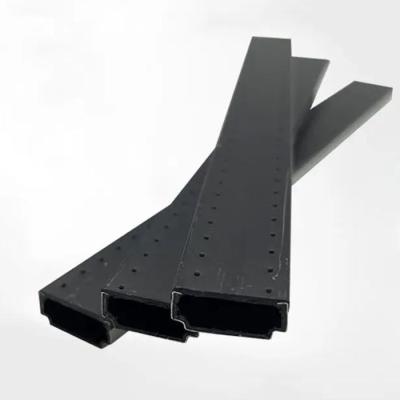 Cina 9-27A Bar spazzatura a bordo caldo per finestre e porte in argento/nero/colore personalizzato in vendita