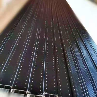 Cina Barra spazzatrice in alluminio pieghevole per vetro isolante con servizio di lavorazione a foratura ± 1% in vendita