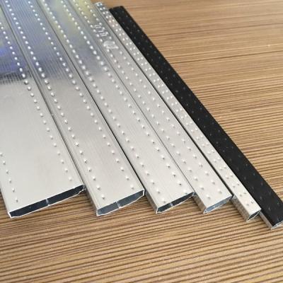 Cina Logo personalizzato Bar spaziatrice in alluminio per vetro isolante 21,5 mm Materiale in doppio vetro in vendita