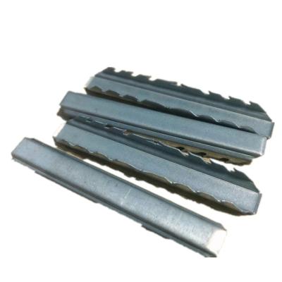 China Key Insert Machine Steel Triangle Shape Aluminum Corner Joints for Industrial for sale