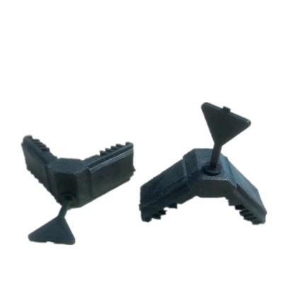 Cina Collegamento della barra spaziatrice in alluminio con connettore di plastica per angolo 17.5A per varie applicazioni in vendita