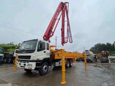 Cina camion Putzmeister della pompa della seconda mano di 38m usato tre Axle Isuzu Cement Pump Truck in vendita