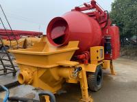 China 62KW Self Loading Concrete Mixer Machine , Mini Portable Concrete Mixer Pump for sale