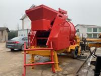 China 62KW Self Loading Concrete Mixer Machine , Mini Portable Concrete Mixer Pump for sale