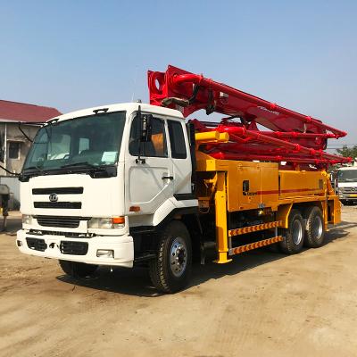 中国 4ブーム140m3/HはPutzmeisterを置くBetonのために具体的なポンプ トラックを使用した 販売のため