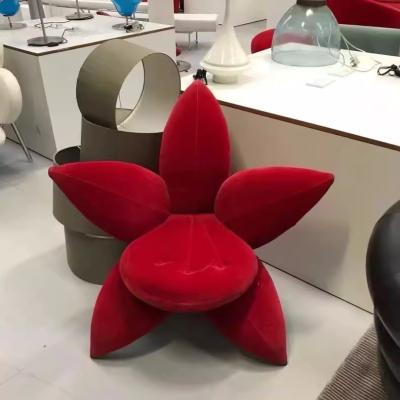 China Modern Lily Flower Accent Chair Creative Petal Lazy Sofa for Small Spaces for Bedroom or Apartment for sale