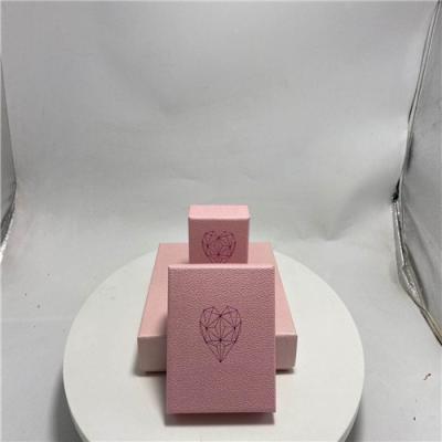 Cina Contenitore di carta riciclabile dei gioielli del cartone 15x30x15mm in vendita