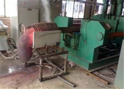 China De Materiële Elleboog die van Cs de Doornmachine van de Machineinductie voor de Elleboog van de Koolstofstaalpijp vormen Te koop