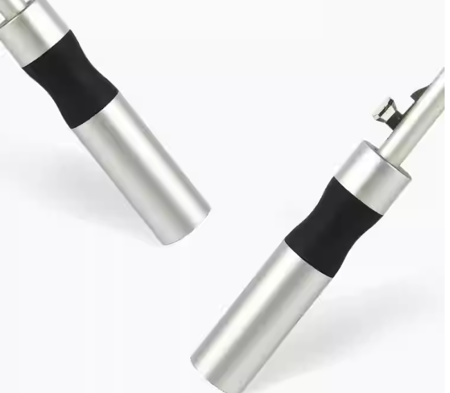 Compact folded aluminum umbrella for easy storage