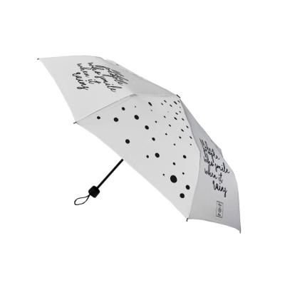 China 8 Ribs Auto Open Close Mini Folding Umbrella Digital Printing With Shopping Bag for sale