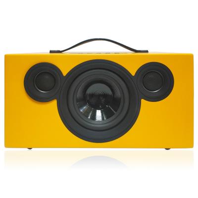China Fone de ouvido portátil Bluetooth HiFi com bateria recarregável para viagens de acampamento for sale