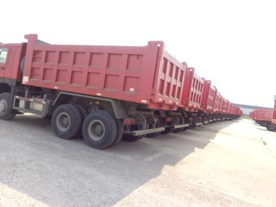 中国 4x2 5 - 10T Sinotruk Howo7の砂の交通機関のための頑丈なダンプ トラック 販売のため